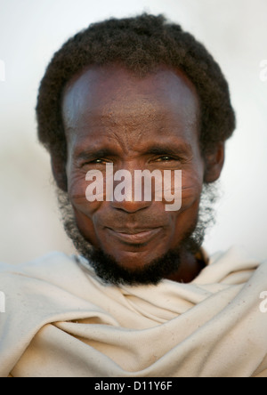 Portrait Of A Young And Smiling Karrayyu Tribe Warrior With Gunfura ...