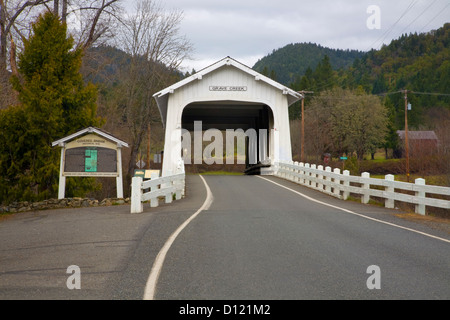 Covered bridge Grave Creek Leland Oregon Stock Photo - Alamy