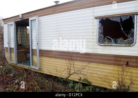 derelict mobile home homes trashed smashed window windows vandalized ...