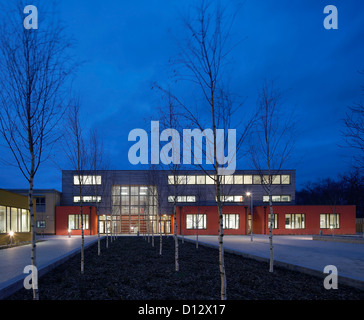 Waingels College, Reading, United Kingdom. Architect: Sheppard Robson ...