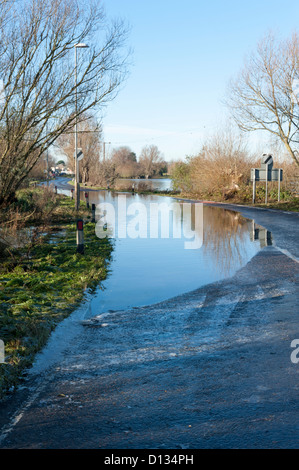 Flooded road at Earith, Cambridgeshire Stock Photo - Alamy