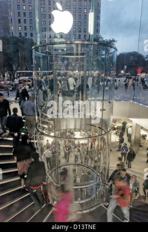 Apple Store, New York City, New York, USA Stock Photo - Alamy