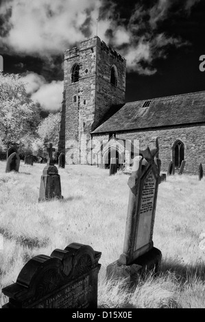 Graveyard, Mitton Church Stock Photo - Alamy