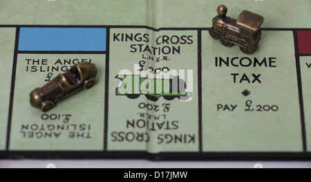 Monopoly board game Kings Cross Station British Railways £200 with The ...