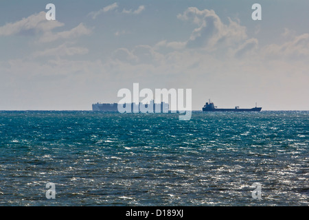 Italy, Sicily, Mediterranean Sea, Sicily Channel, offshore oil platform ...