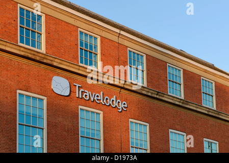 Travelodge hotel sign logo Stock Photo - Alamy