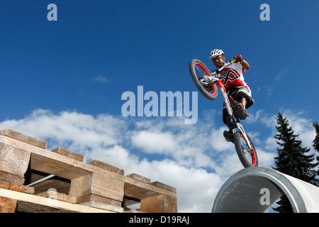 Mountain biker in concrete pipe, Calgary, Shaw Millenium Park Stock ...