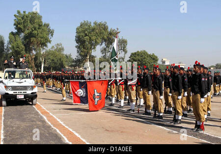 KARACHI, PAKISTAN, DEC 12: Sindh Police commandos showing their efforts ...