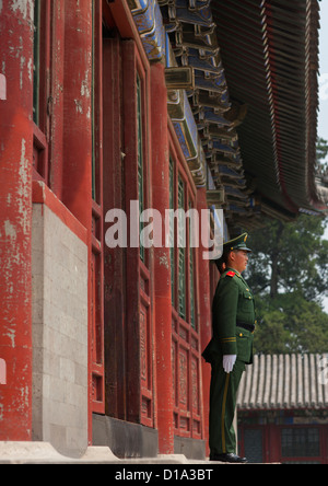 China, Beijing. A Chinese Guard in uniform Stock Photo - Alamy