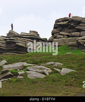 Back Tor on Derwent Edge Millstone Grit escarpment above Upper Derwent ...