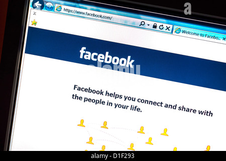 Facebook website display on computer screen Stock Photo - Alamy