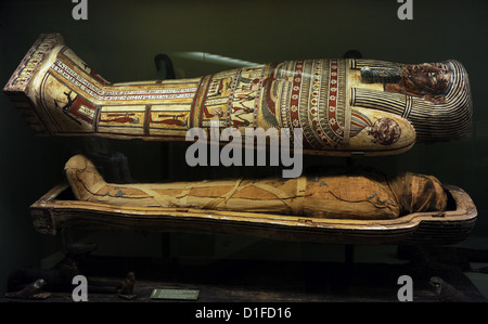 Egyptian mummy coffin, National Museum of Antiquities in Leiden ...