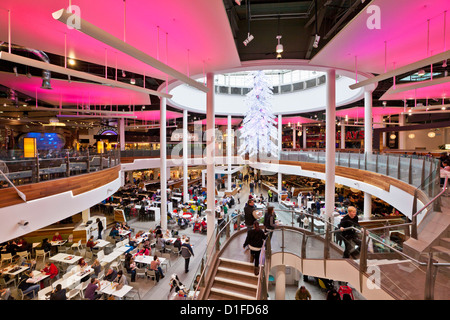 meadowhall shopping centre interior with christmas decorations ...