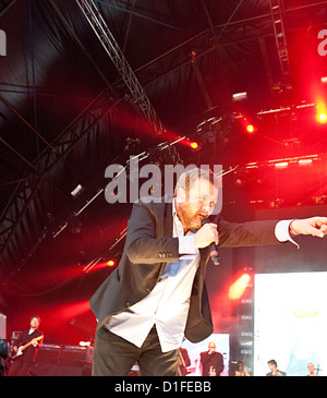 Lead Singer guy Garvey from the group Elbow Performing at the Jodrell ...