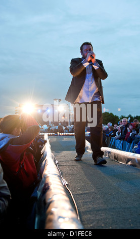 Lead Singer guy Garvey from the group Elbow Performing at the Jodrell ...