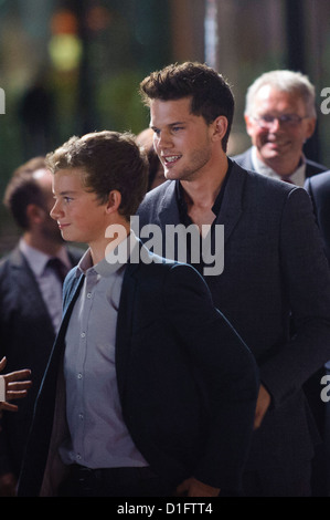 Ralph Fiennes, Toby Irvine, Jeremy Irvine and Holliday Grainger at the ...
