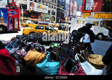 Knock Off Designer Handbags In New York City | semashow.com