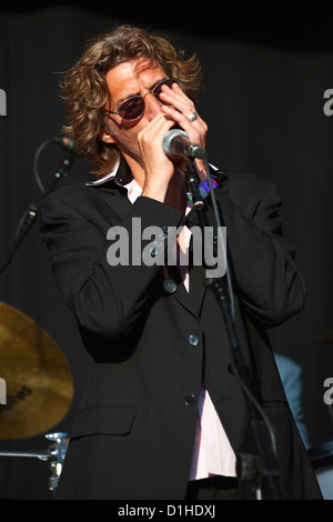 Nick Reynolds, aka Harpo Strangelove harmonica player, singer, UK's ...
