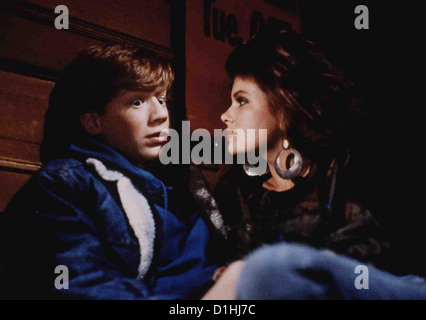 Die Nacht Der Abenteuer Adventures In Babysitting vl: Anthony Rapp ...