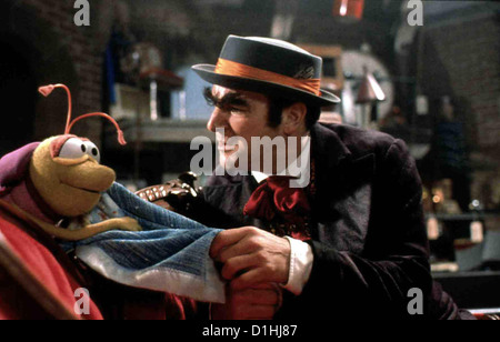 Adventures Of Elmo In Grouchland -- Huxley (Mandy Patinkin,mh), Elmo (m ...