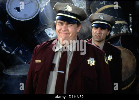 JOHN CANDY, EUGENE LEVY, ARMED AND DANGEROUS, 1986 Stock Photo - Alamy