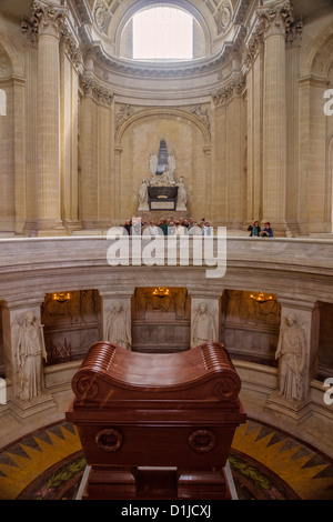 Coffin Of Napoleon in the church at the Les Invalides. Museum: State ...