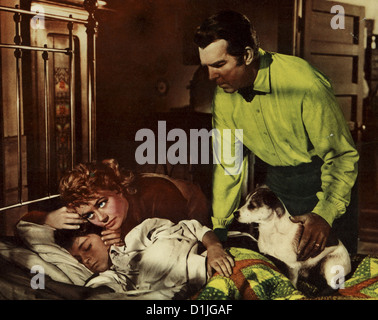 In Acht Und Bann At Gunpoint Szenenbild Stock Photo - Alamy