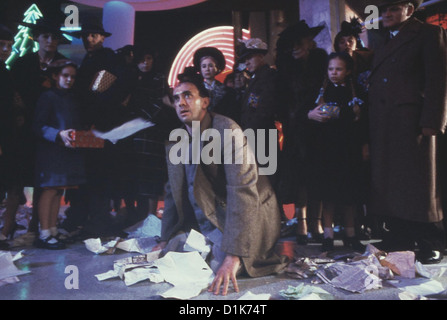 Brazil Brazil Jonathan Pryce Sam Lowry (Jonathan Pryce) in seinem ...