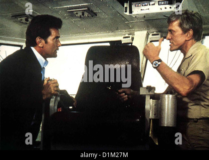 MARTIN SHEEN, KIRK DOUGLAS, THE FINAL COUNTDOWN, 1980 Stock Photo - Alamy