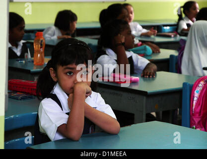 Dec. 28, 2012 - Klang, SELANGOR, Malaysia - A primary school teacher ...