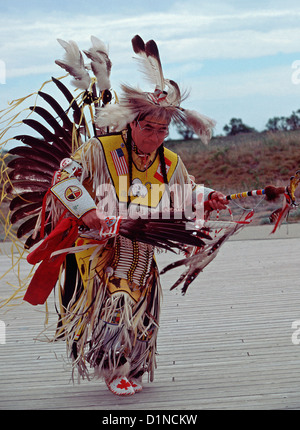 A Cree fancy dancer performing a native dance Stock Photo - Alamy