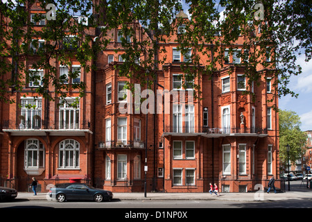 UK London Houses Pont Street Chelsea Great Britain Europe England dutch ...