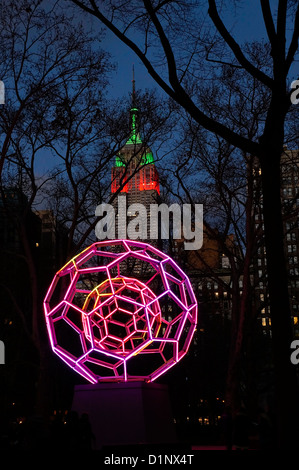 Leo Villareal sculpture "Buckyball" in Madison Square Park in New York ...