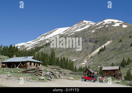 Engineer pass jeep tour goes to 12,500 ft elevation between Silverton ...