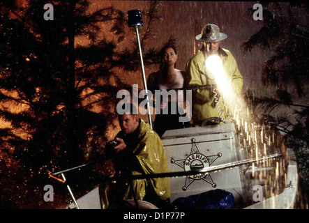 Minnie Driver & Randy Quaid Film: Hard Rain (1998) Characters: Karen ...