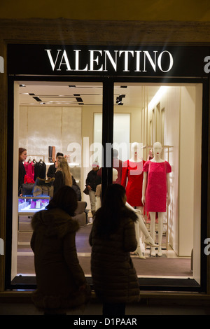 Valentino store showcase storefront Via Condotti Rome Italy shopping ...