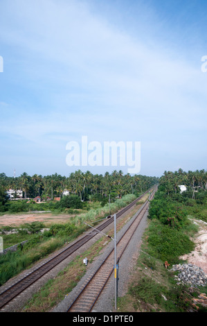 railway track India Stock Photo: 74304513 - Alamy