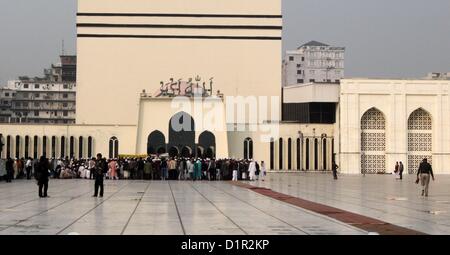 Inside Baitul Mukarram, The National Mosque Of Bangladesh; Dhaka ...