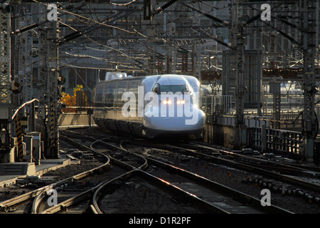 The Shinkansen 700 series approaching Tokyo Station Japan Stock Photo ...
