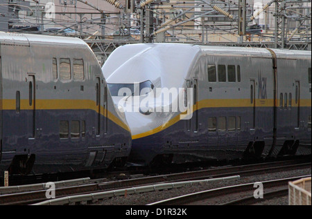 The coupling Joetsu Shinkansen E4 series at Tokyo Station Japan Stock ...