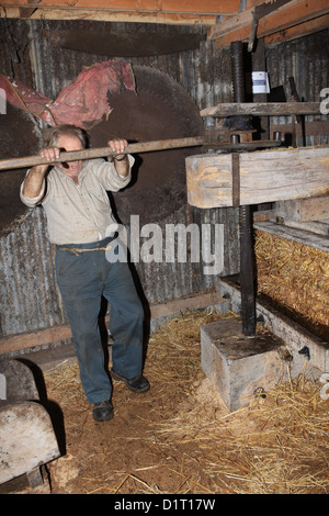 Roger Parris making traditional Cider in Devon with a 200 year old ...