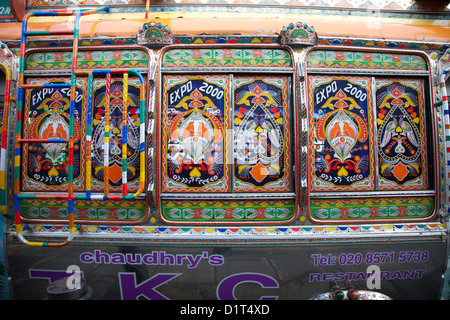 Enamelled colourful design on Indian bus Stock Photo - Alamy