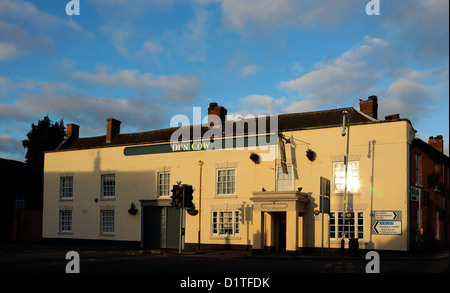 The Dun Cow pub, Dunchurch, Warwickshire, England, UK Stock Photo - Alamy
