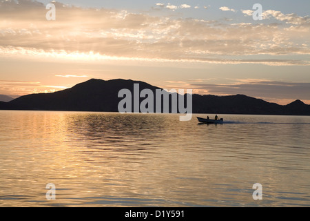 Sunrise, clouds and boat reflections on Brisbane Water at Koolewong and ...