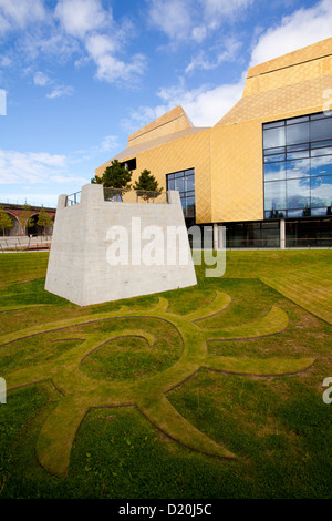 Worcester Public and University Library, The Hive, Worcester ...