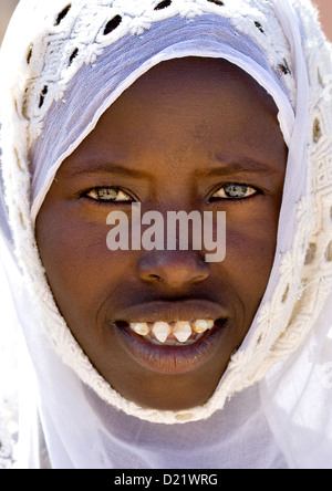 Afar Tribe Woman With Sharpened Teeth, Assaita, Afar Regional State ...