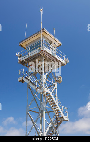 Bay along the coast of Oregon on a foggy summer day Stock Photo - Alamy