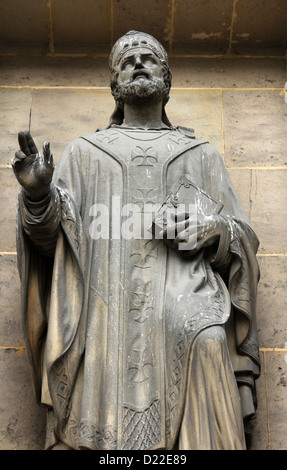 Saint Martin of Tours Church, in the village of Detling, Kent, UK Stock ...
