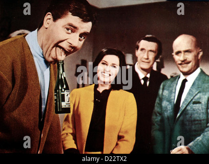 THE PATSY (1964) JERRY LEWIS, INA BALIN PTSY 004FOH Stock Photo - Alamy