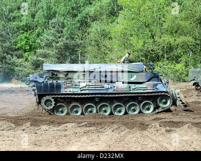 Leopard 1, Road wheels and tracks Stock Photo - Alamy